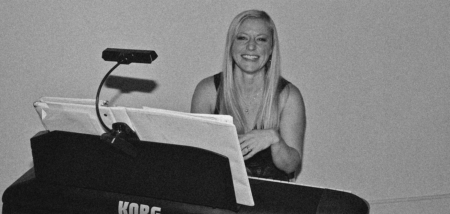 About | Jennifer Stoehner Music